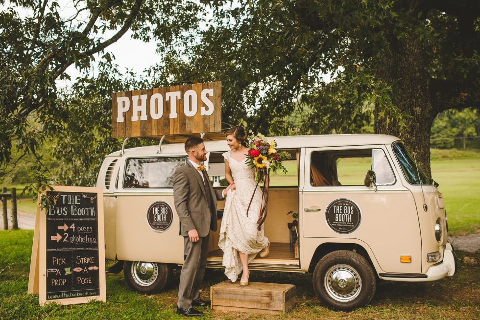 Location Photobooth - Borne photo Bordeaux à partir de 250€